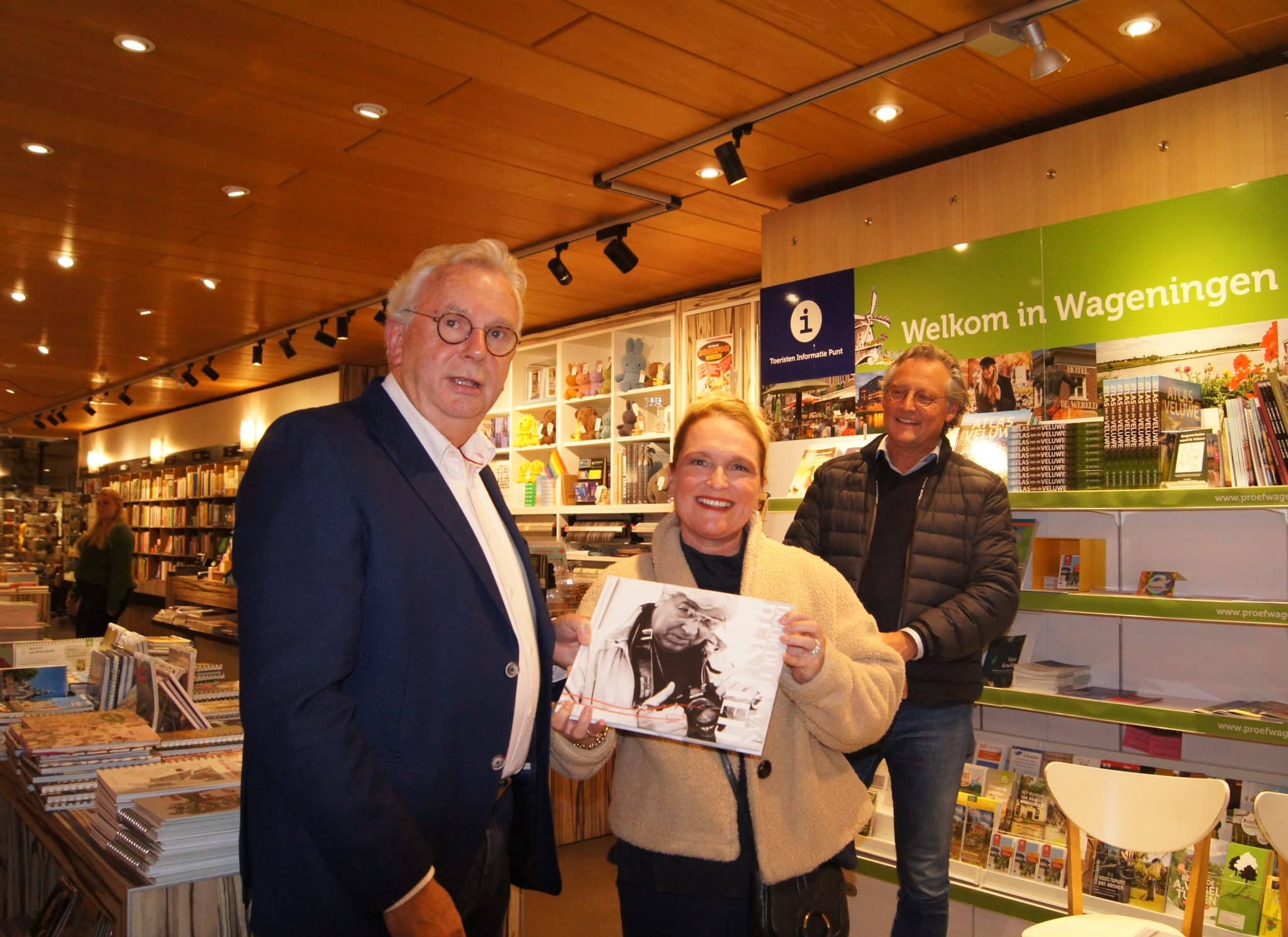 Fotoboek Rein Heij gepresenteerd - DE CASTEELSE POORT